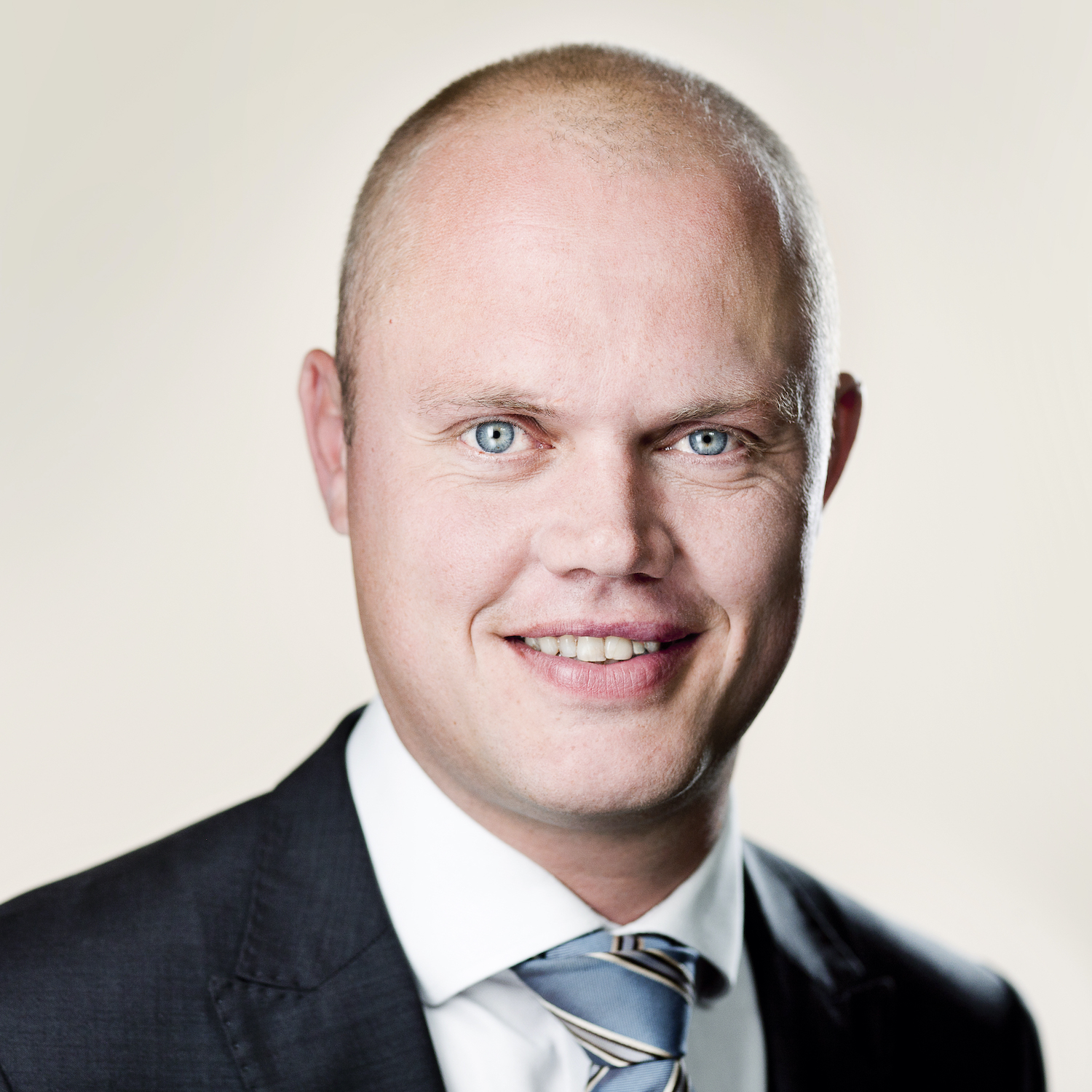 Peter Christensens tale på flagdag for Danmarks udsendte 2016 - Danske ...